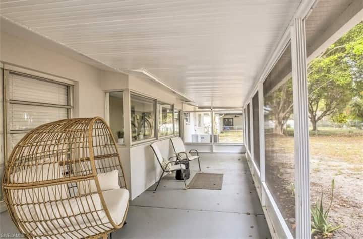 Ranch In The Heart Of The Cape - Cape Coral, FL