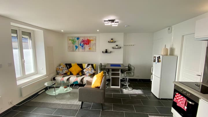 “Appartement Complet, à Deux Pas Des Commerces” - Orléans