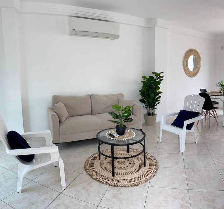 Villa En Urbanización Privada Ciudad Punta Carnero - La Libertad