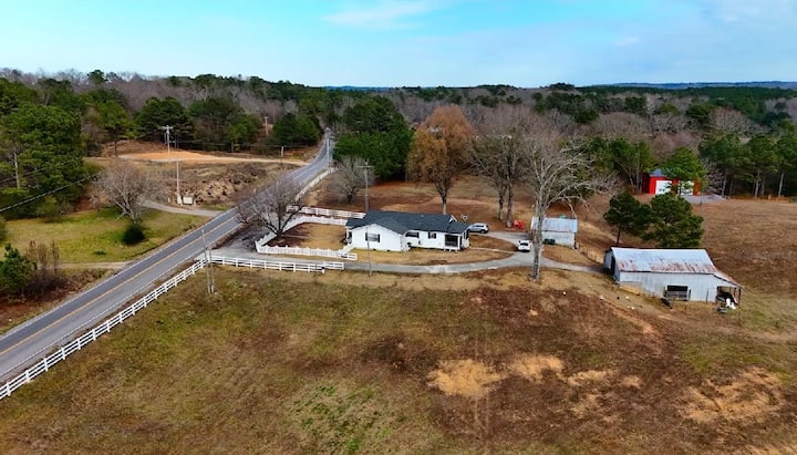 Farm*stay: Smith Lake Off I-65 * Fishing* Parking! - Alabama