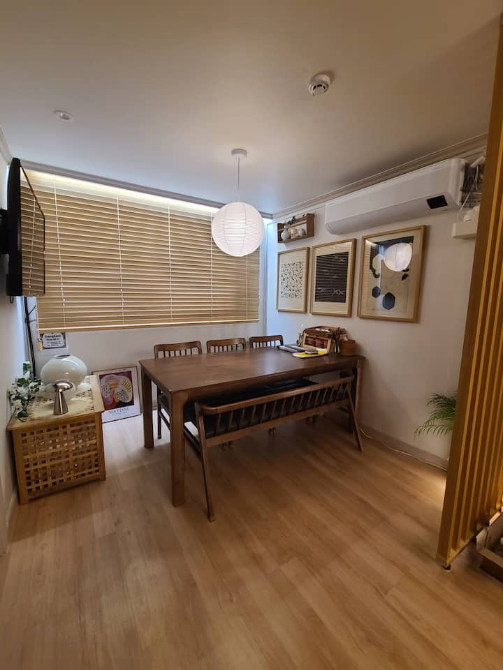 Cozy 3br#6pax#1min Subway#near Hongdae&han River - Seoul
