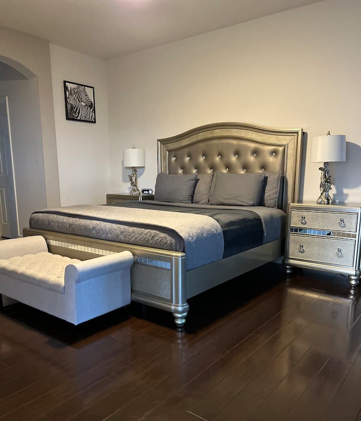 Cozy Haven-private Suite With No Shared Areas. - North Las Vegas, NV