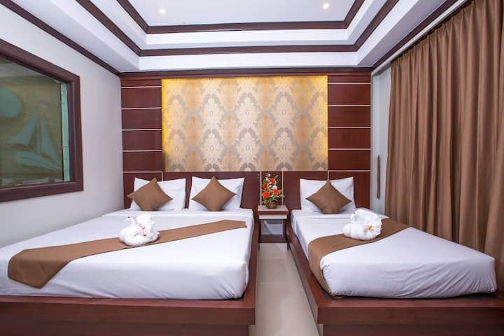 Deluxe Triple Room - Ko Phi Phi Don
