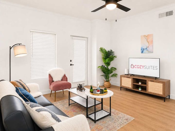Cozysuites Chandler W/ 2 Pools, Jacuzzi, Arcade 07 - Sun Lakes, AZ