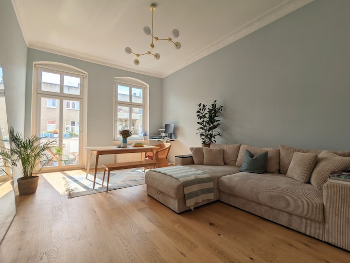 Sunny 2 Room Apartment - Berlin