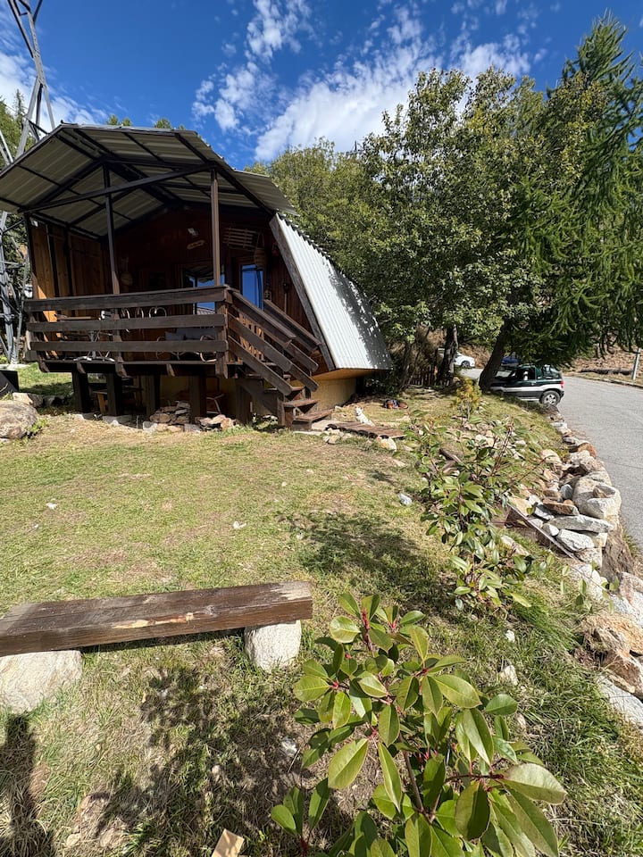 Charmant Petit Chalet Face Aux Montagnes - Isola