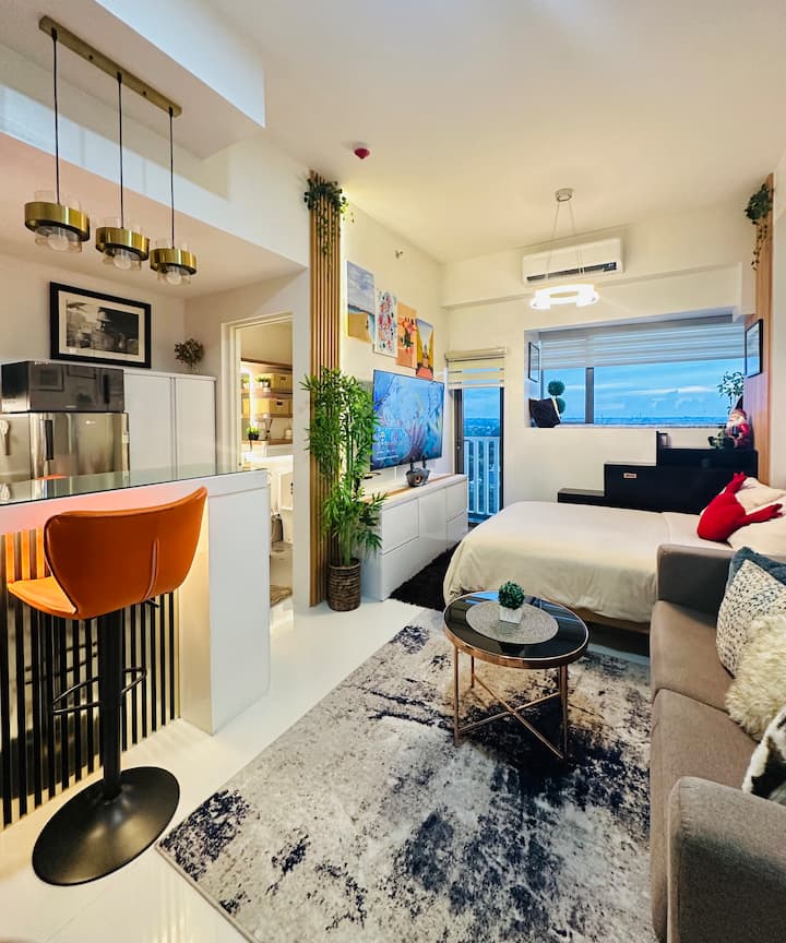 Sunset Serenity Iloilo | Fast Wifi + Infinity Pool - Iloilo City