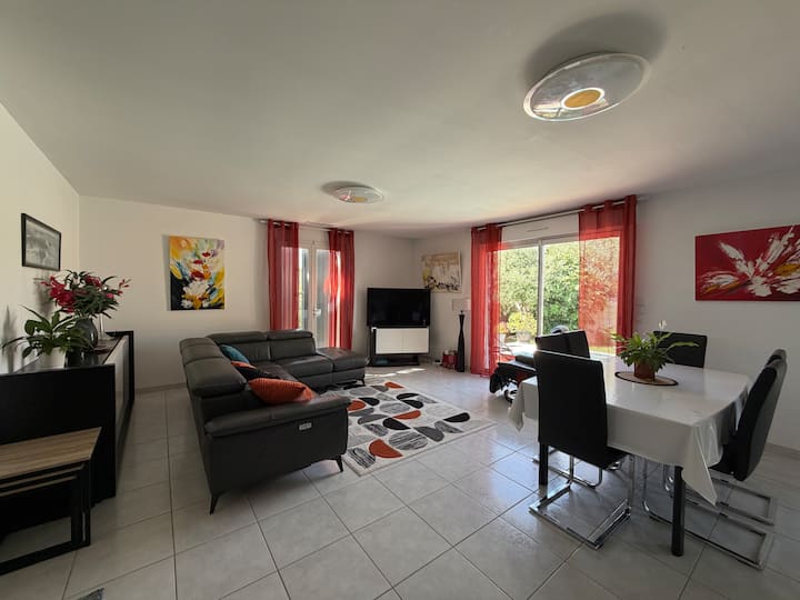 Villa Des Lauriers Piscine - Nîmes