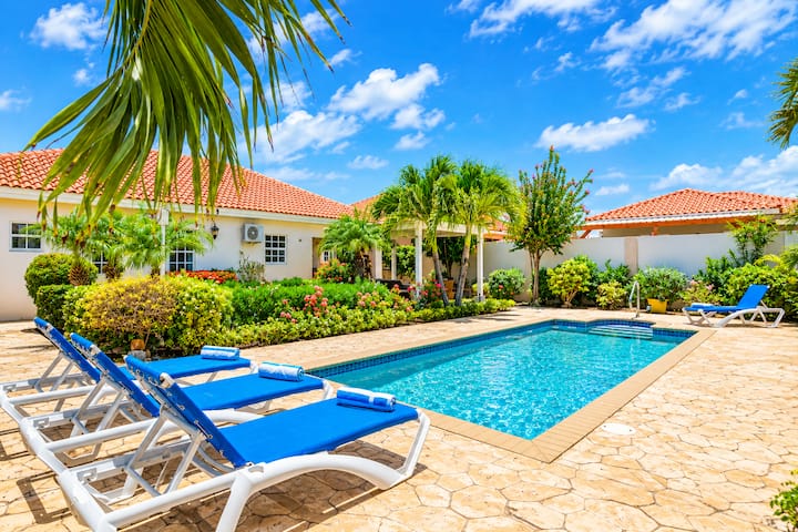 Villa Gloria: Private Pool  3br  Near Palm Beach - Aruba
