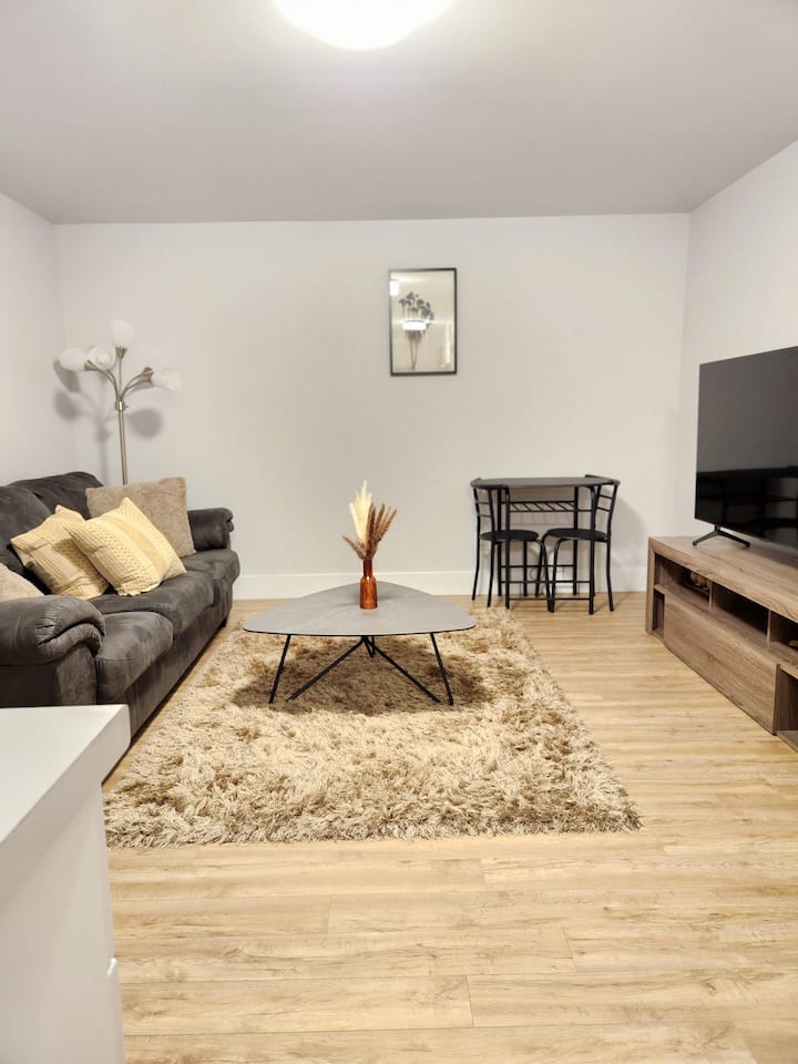 Acadia Pearl - Moncton
