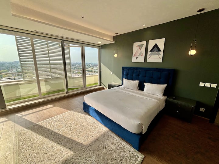 Penthouse | 13 Flr | Balcony | Pentasquare | Dha 5 - 라호르