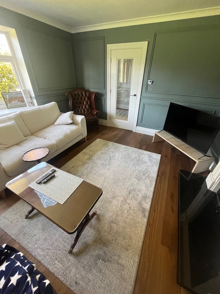 Hakuna Matata: Limerick Home - Limerick