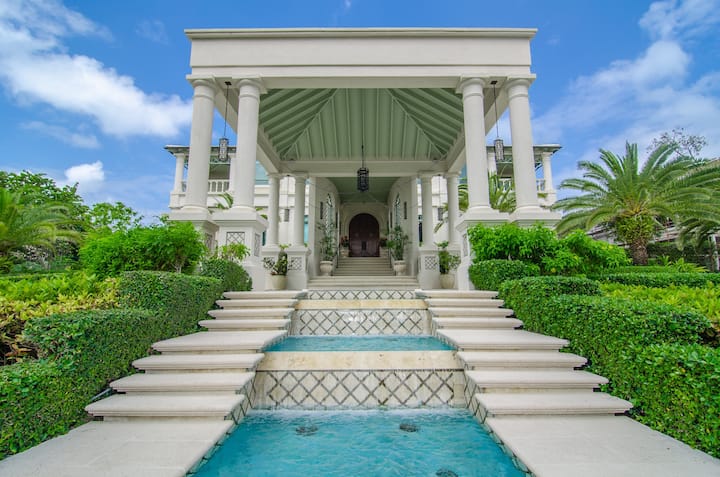 Villa C&b By The Sea - Nassau