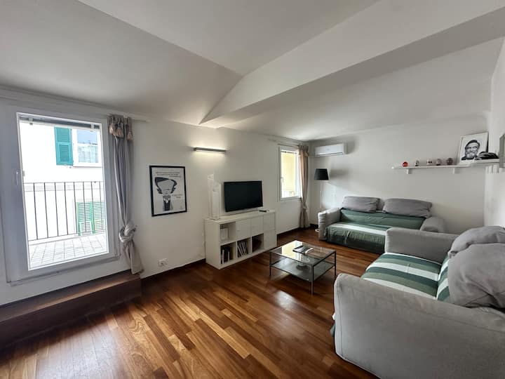 Central Loft With Terrace -Nearby Shippings - La Spezia