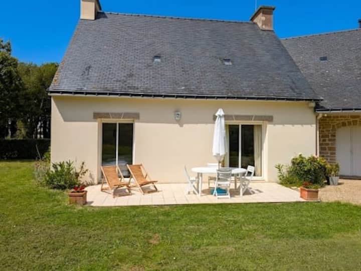 Ti Ar Bagou - Locmariaquer