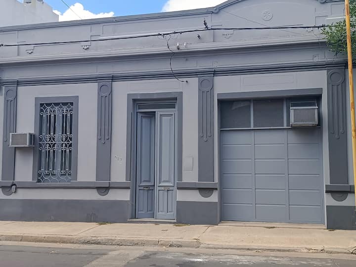 Casa  Centrica Comoda Y Funcional Con Garaje - Gualeguaychú