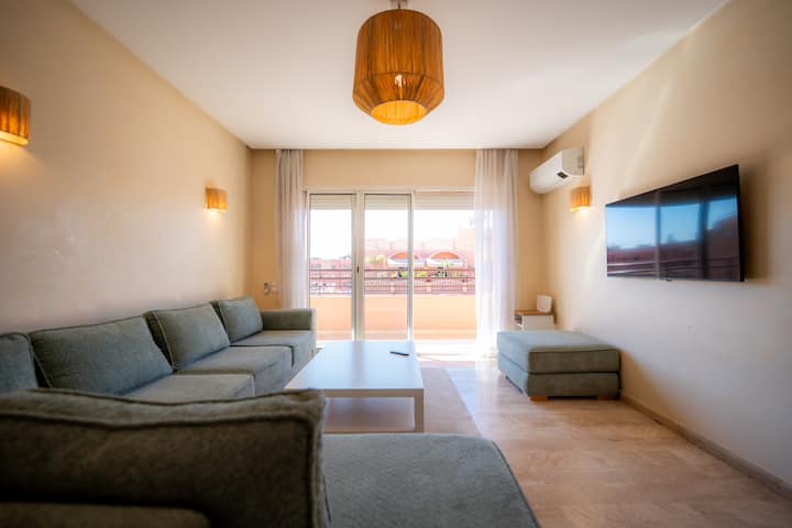 Very Sunny And Elegant Apartment In Top Floor. - Marrakesh
