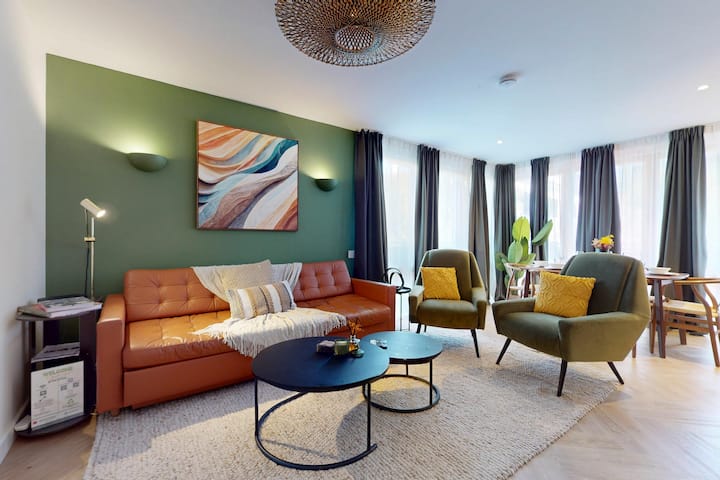 Serene City Flat | Ac | Mins From King’s X - Waterloo Station - London