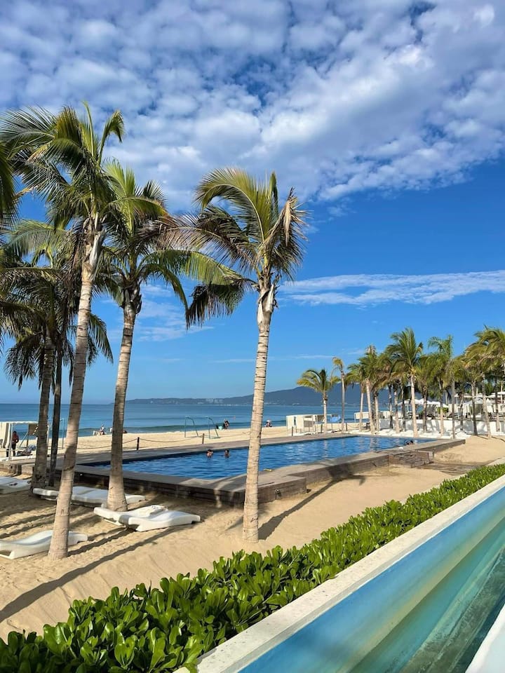 Beautiful 1st Floor Loft With Beach And Pool - Nuevo Vallarta