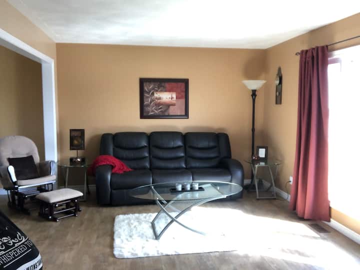 Suite Life Accommodations - 4 - Timmins