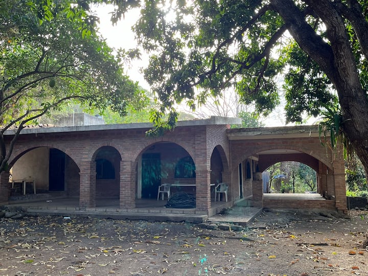 Casa A Las Afuera Del Pueblo - Playa Platanitos