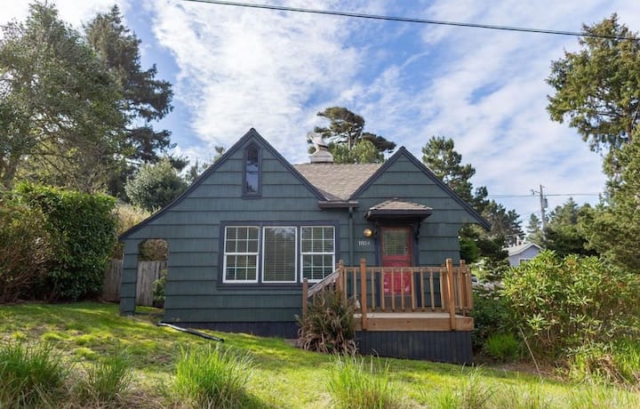 Brantleys Beach Bungalow - Lincoln City, OR