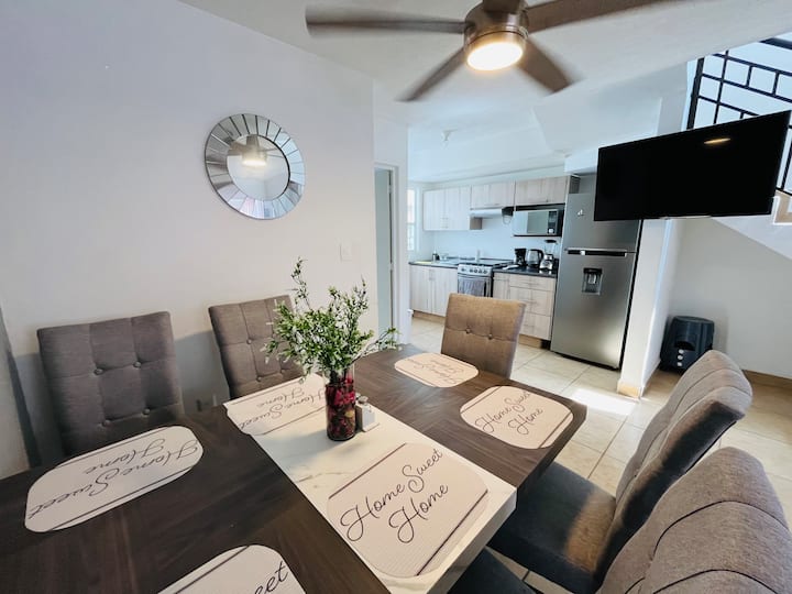 Casa Castello Para 6 Pax / León Sur - León, México