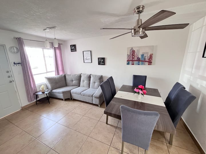 Casa Castello Para 6 Pax / León Sur - León