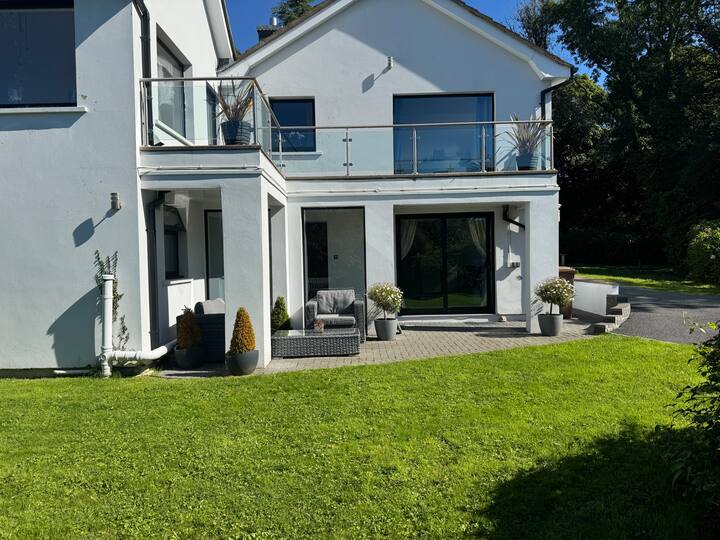 Garden Flat Near Coppet Hall Beach, Saundersfoot - Saundersfoot