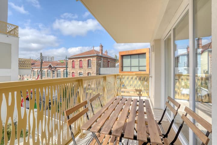 Classic* Paris, Disneyland, Villepinte Expo, Cdg - Le Bourget