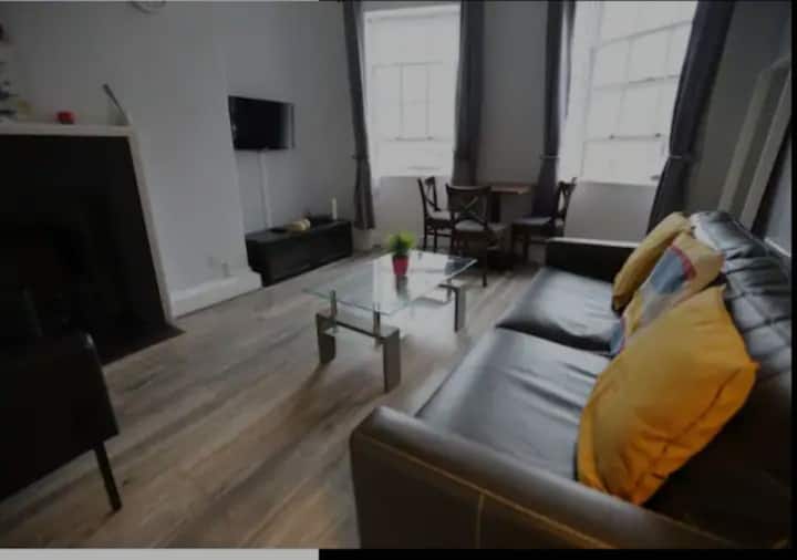 2 Bed Condo Dublin 2 - Dublin