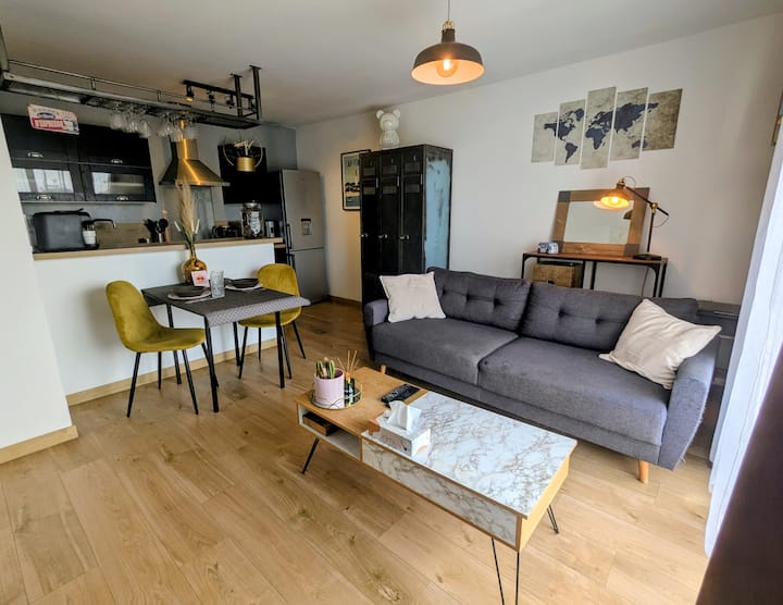 Charmant Appartement à Bègles Avec Balcon - Floirac