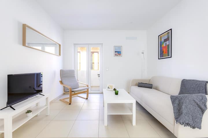 Casa Do Pátio - A _ Fabulous City Center Apartment - Prainha