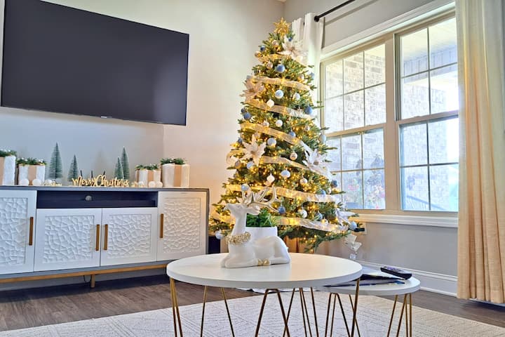 3br Getaway W/hot Tub & Patio – Near I-75 - Berea, KY