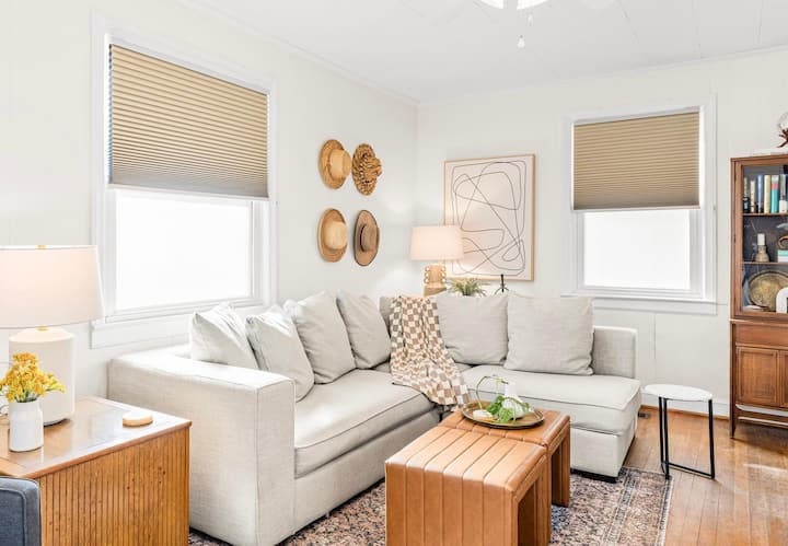 Fenced Yard + Pet Friendly | Coastal Cottage - Morehead City, NC