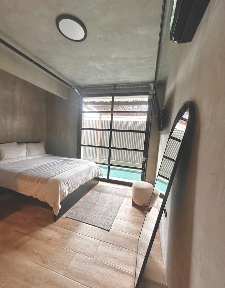 Beachfront Modern Suite Relaxing Pool Two Bedroom - Camuy
