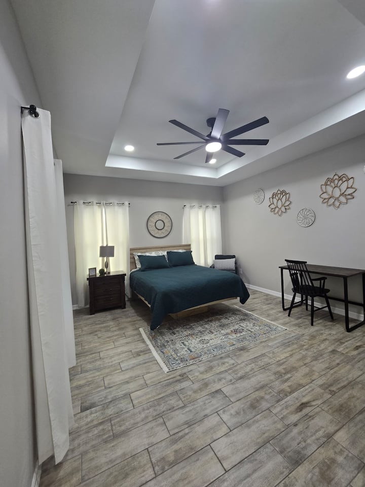 Ibiza Studio - Brownsville, TX