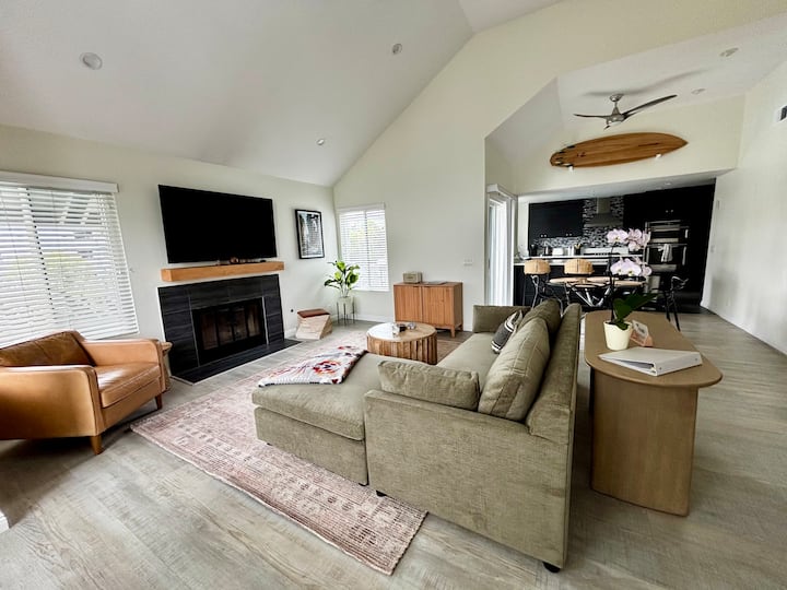 Central Solana Beach Condo - Encinitas, CA