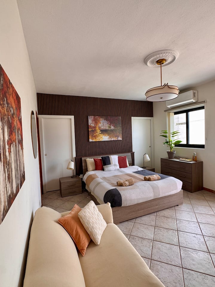 Walk To Sliema Promenade - 3 Bed Ph With Terrace - Malte