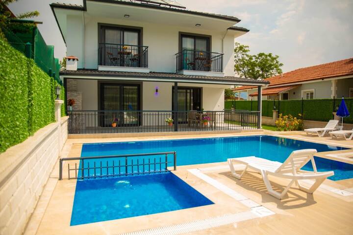 Dalyan’da Müstakil Havuzlu Villa - Ortaca