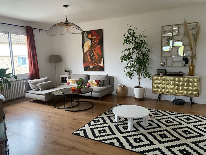 Grande Maison 8 Pers-jardin 1600m²-pétanque-calme - Gard