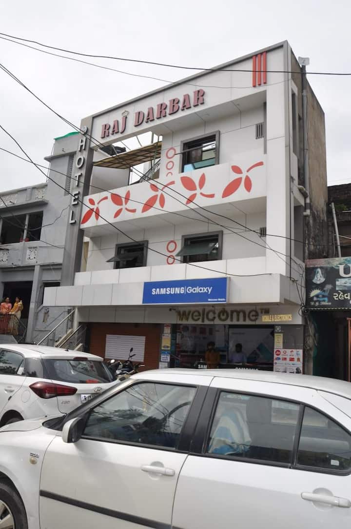 Hotel Raj Darbar - Mount Abu