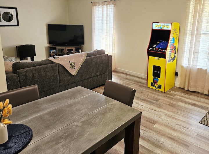 Madrona's Cottage A- Central Location! - North Charleston, SC