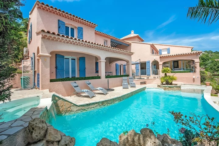 Casa-capussambre Piscine Chauffée Vue Sur Mer Clim - Fréjus