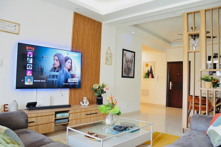 Serenity Haven 2br | Pool, Gated, Wifi, Dstv - Ghana