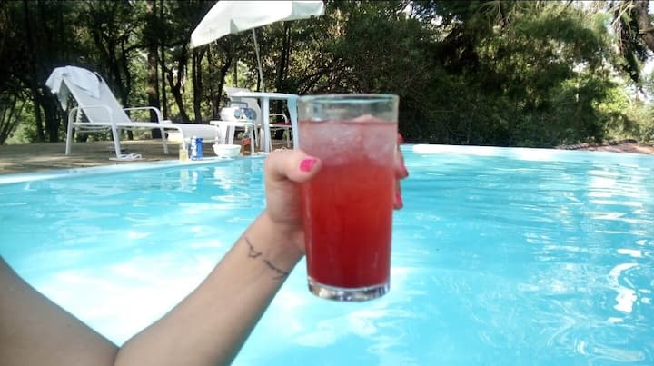 Chácara Com Piscina (Dentro De Condomínio Fechado) - São Roque