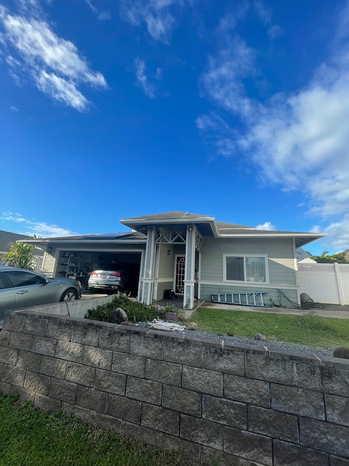 Wailuku Family Home - Kahului, HI