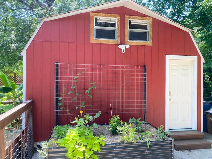 Cherrywood Barn ! - Austin, TX