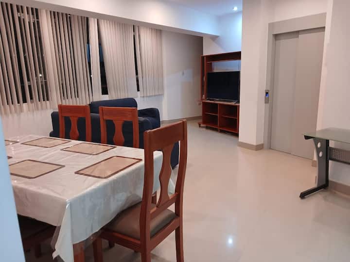 El Palacio I / Dpto 304 - Pimentel