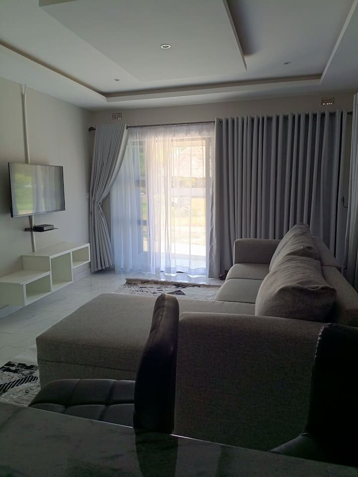 Yanrol Guest House - Harare